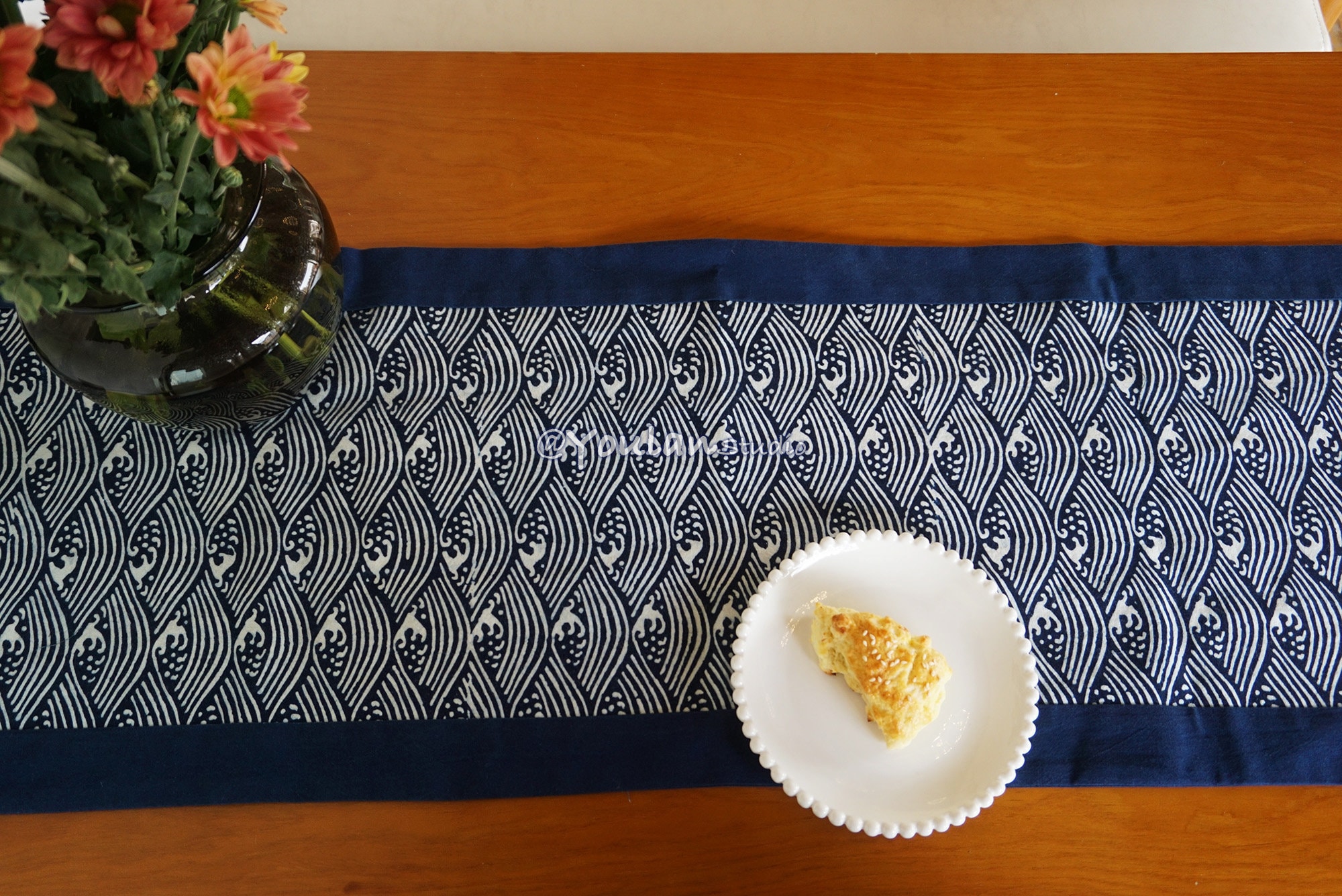 Chinese Traditional Sea Wave Pattern Table Runner,indigo Blue and White ...