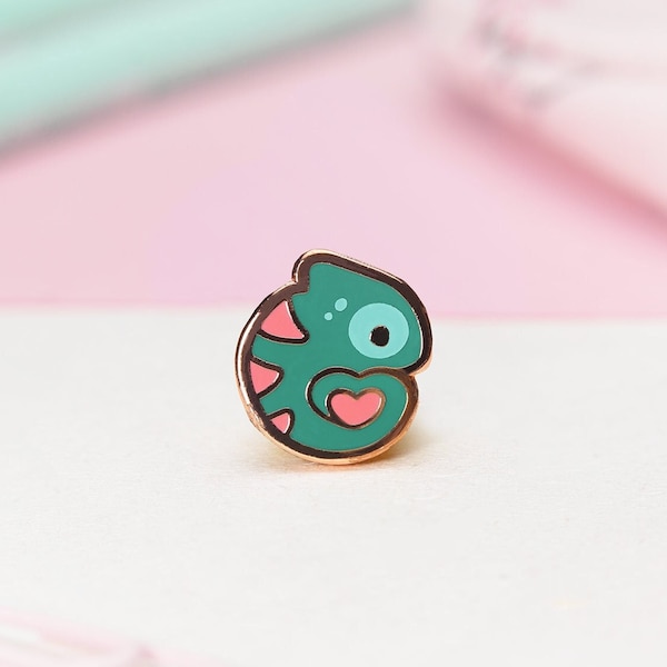 Party Hat Duck Enamel Pin Cute Adventurer Hard Enamel Pin Duckling ...