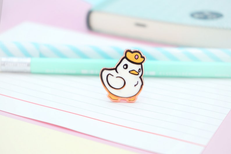 King and Queen Duck Enamel Pin | Cute Adventurer Hard Enamel Pin ...