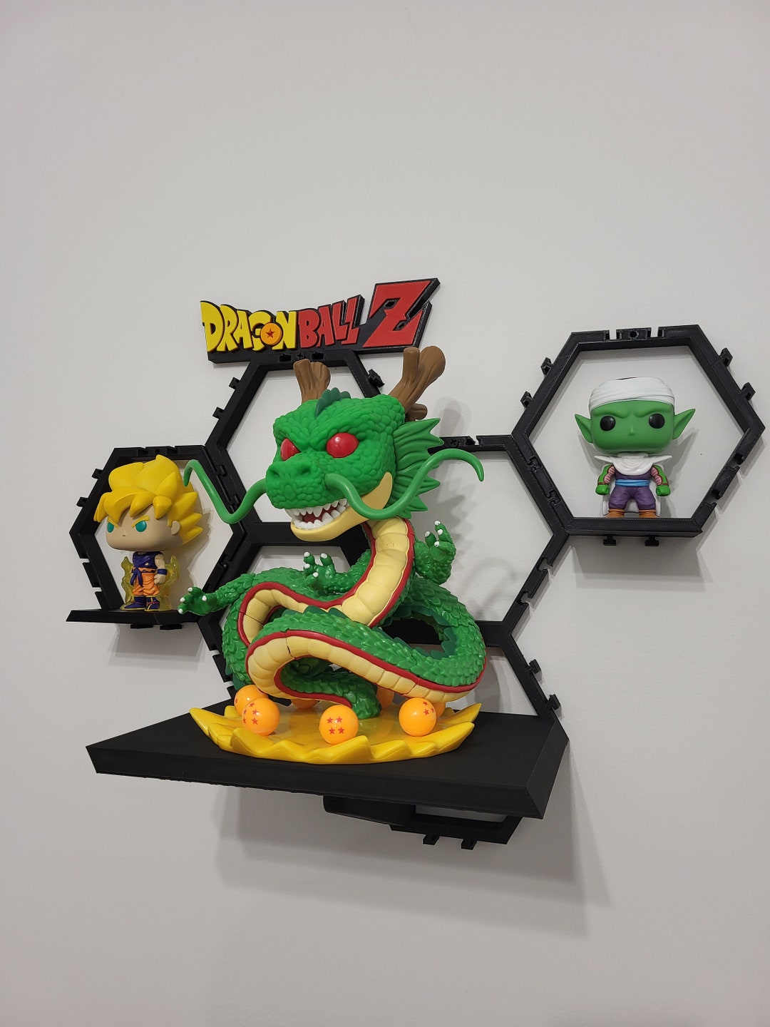 Jumbo Funko Pop Locking Wall Shelf W/ Display Funko Pop / Mega Stage ...