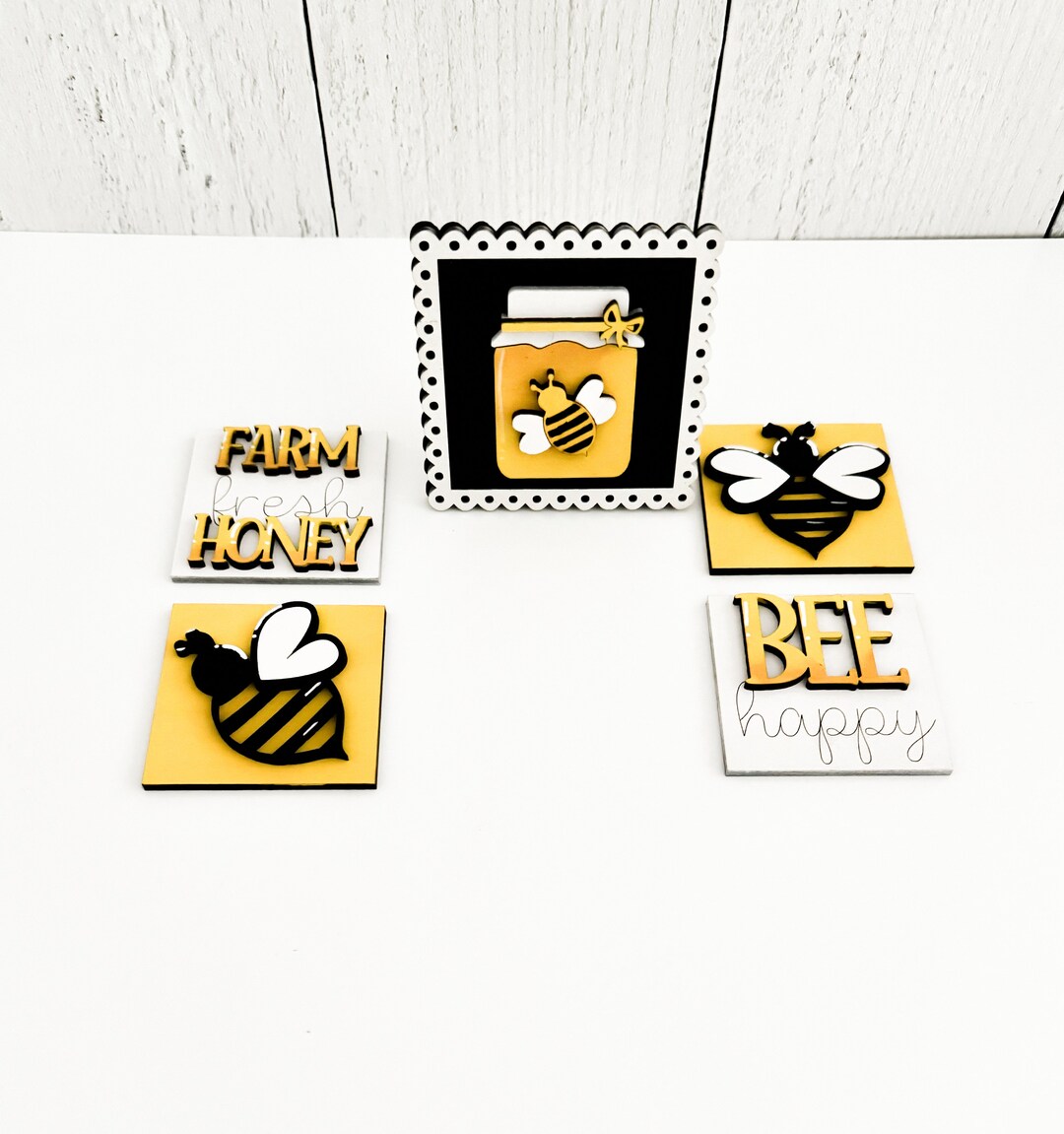 Bee Themed Interchangeable Frame, Bee Decor, Kitchen Magnet, Honey Bee ...
