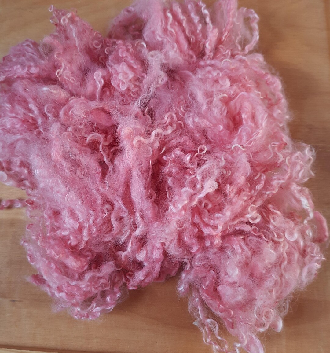 Teeswater Curly Fibre, in Pink for Felting, Spinning, Dolls Hair and ...
