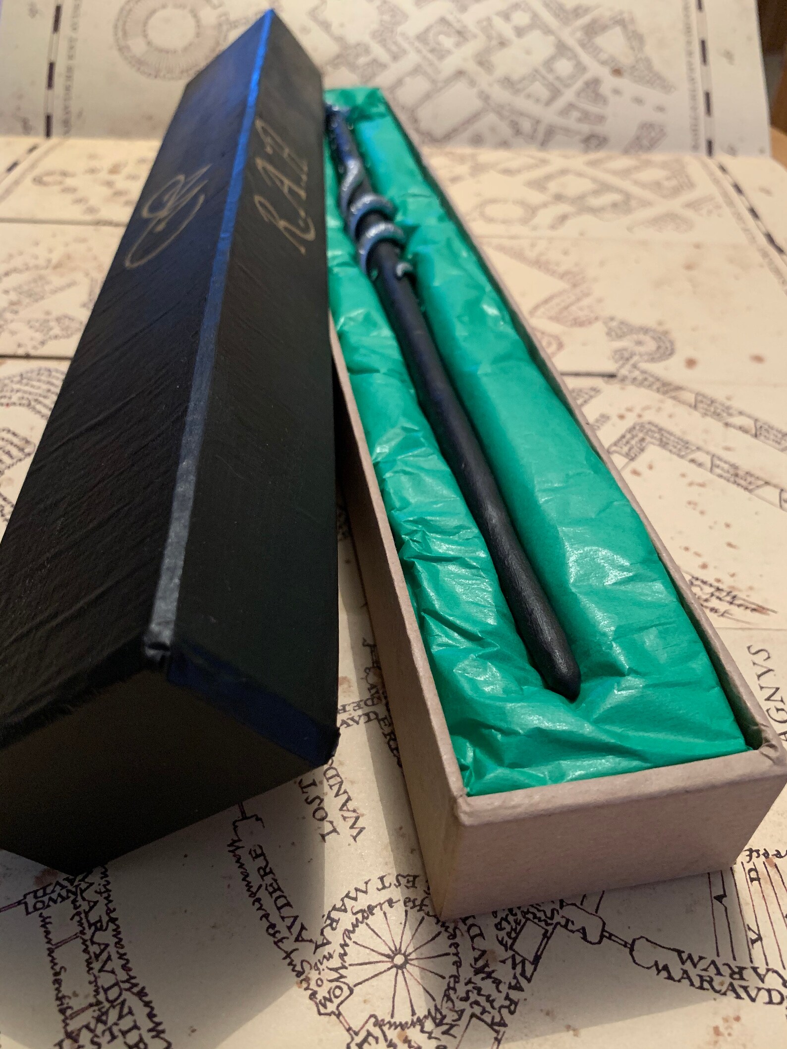 Custom Handmade Wand Box - Etsy