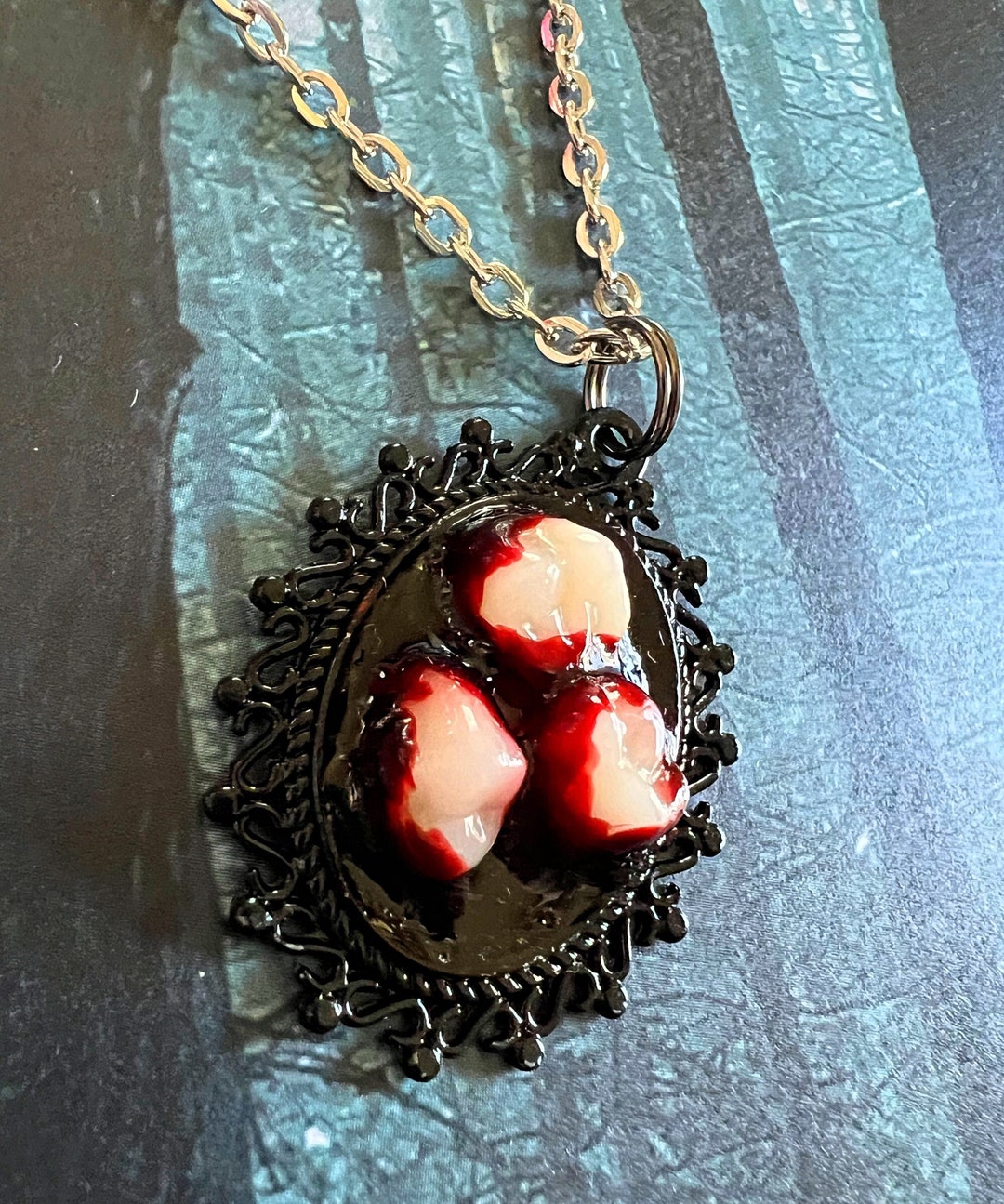 Bloody Human Teeth Necklace: Horror Victorian Oddities Jewelry - Etsy