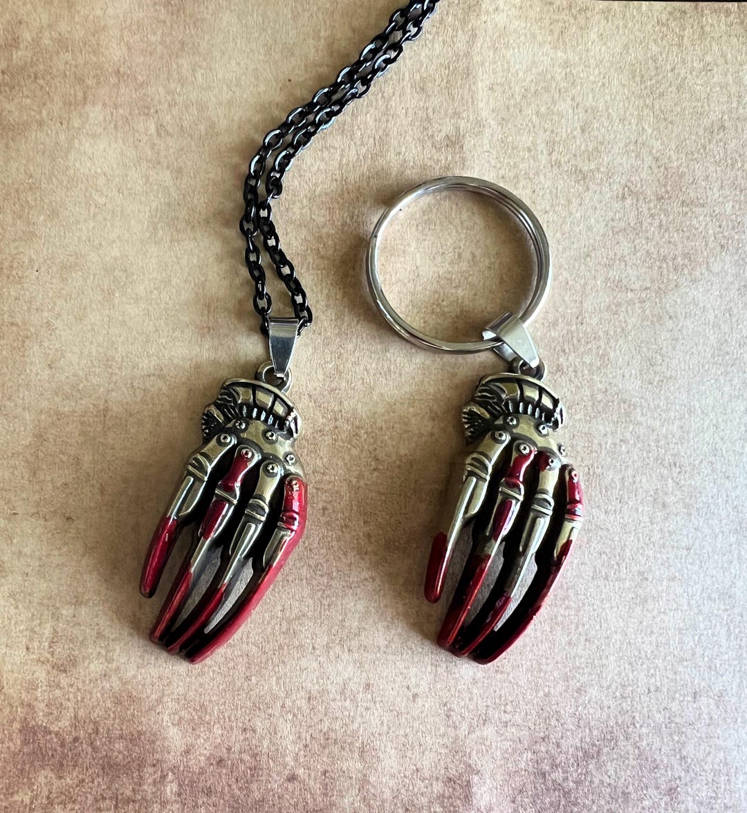 Horror Gift Set, Necklace and Keychain Set, Freddy, Steampunk ...
