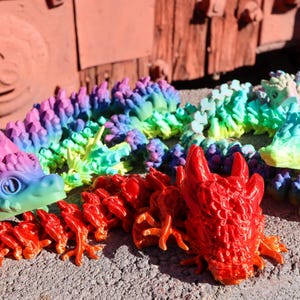 3D Printed Articulated Baby Infested Dragon - Unique Fantasy Figurine ...