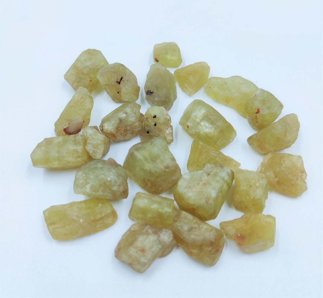 Chrysoberyl 25 PC LOT Cats Eye Raw Stone, Natural Chrysoberyl Healing ...