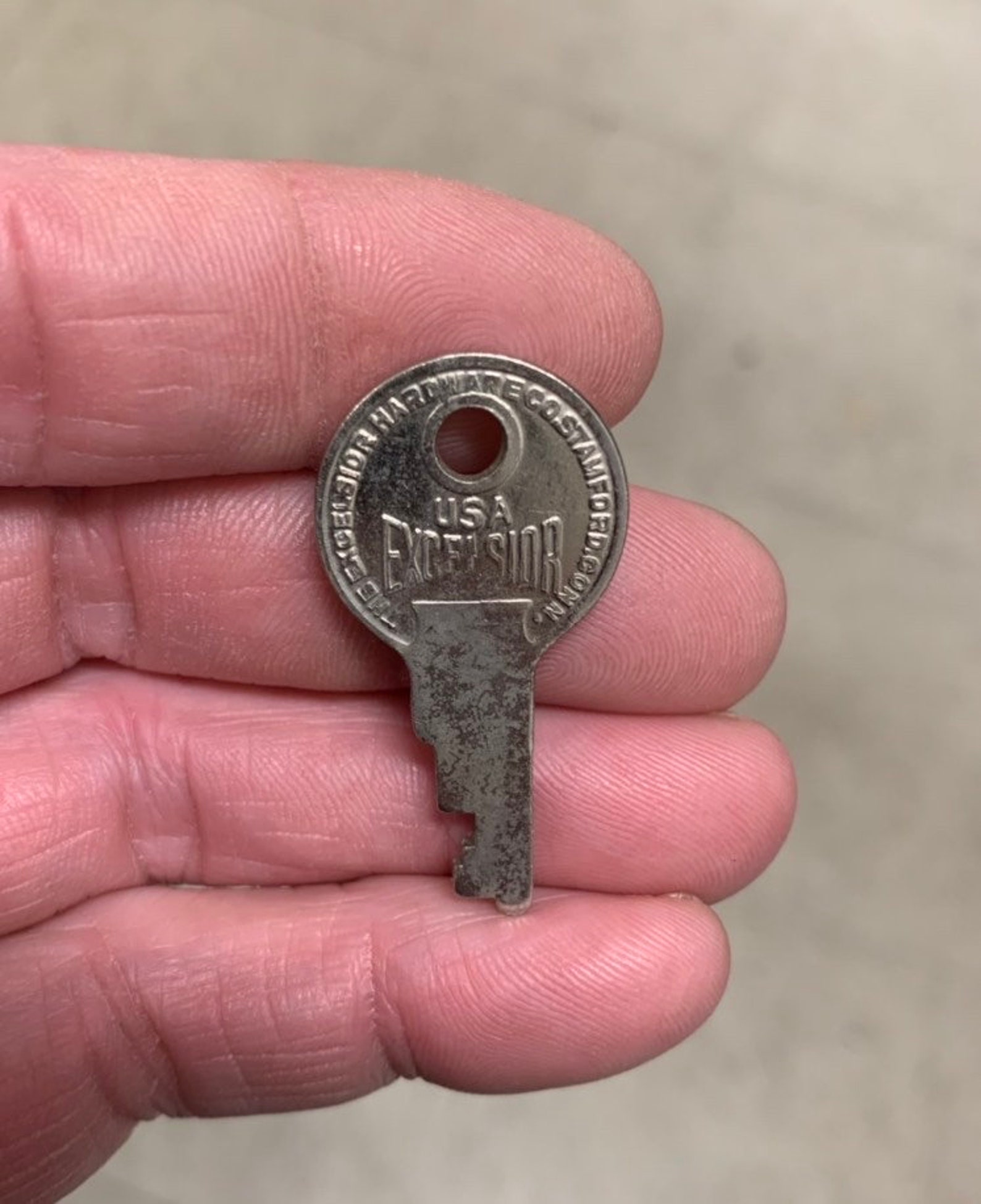 Vintage Excelsior Key 40 - Etsy