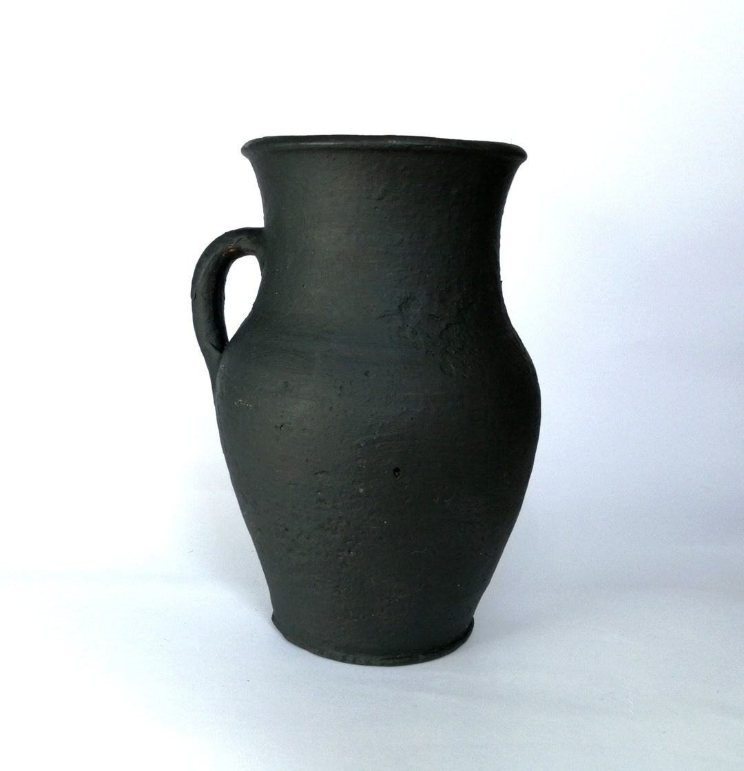 Vintage Clay Primitive Vessel. Wabi Sabi Pottery Black Vessel. - Etsy