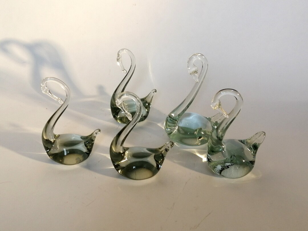 Set of Five Clear Glass Swan Family. Vintage Glass Bird Figurine ...