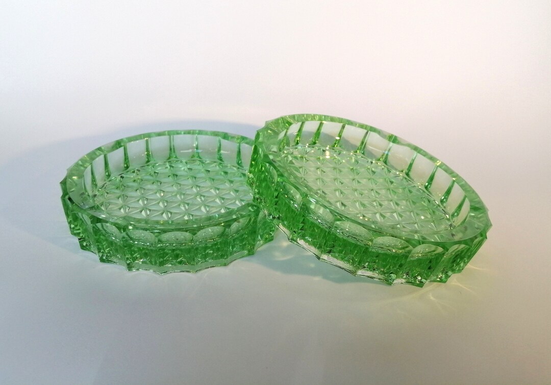 Vintage Green Glass Ashtrays. Round Crystal Ashtray Set. Mid Century ...