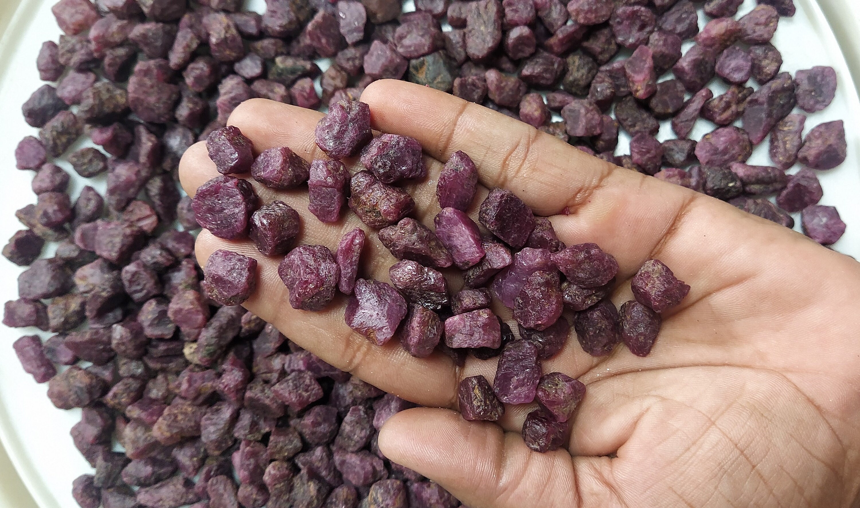 100% Natural Ruby Rough Gemstone,indian Red Ruby Rough Gemstone Raw ...