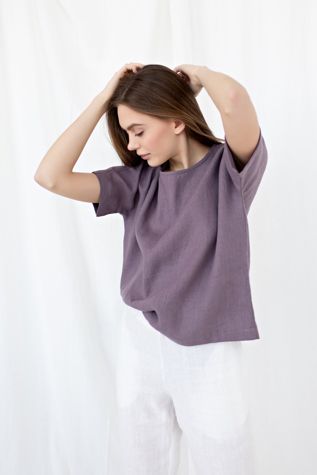 Loose Linen Top With Crew Neck in Minimalist Style - Different Colors ...