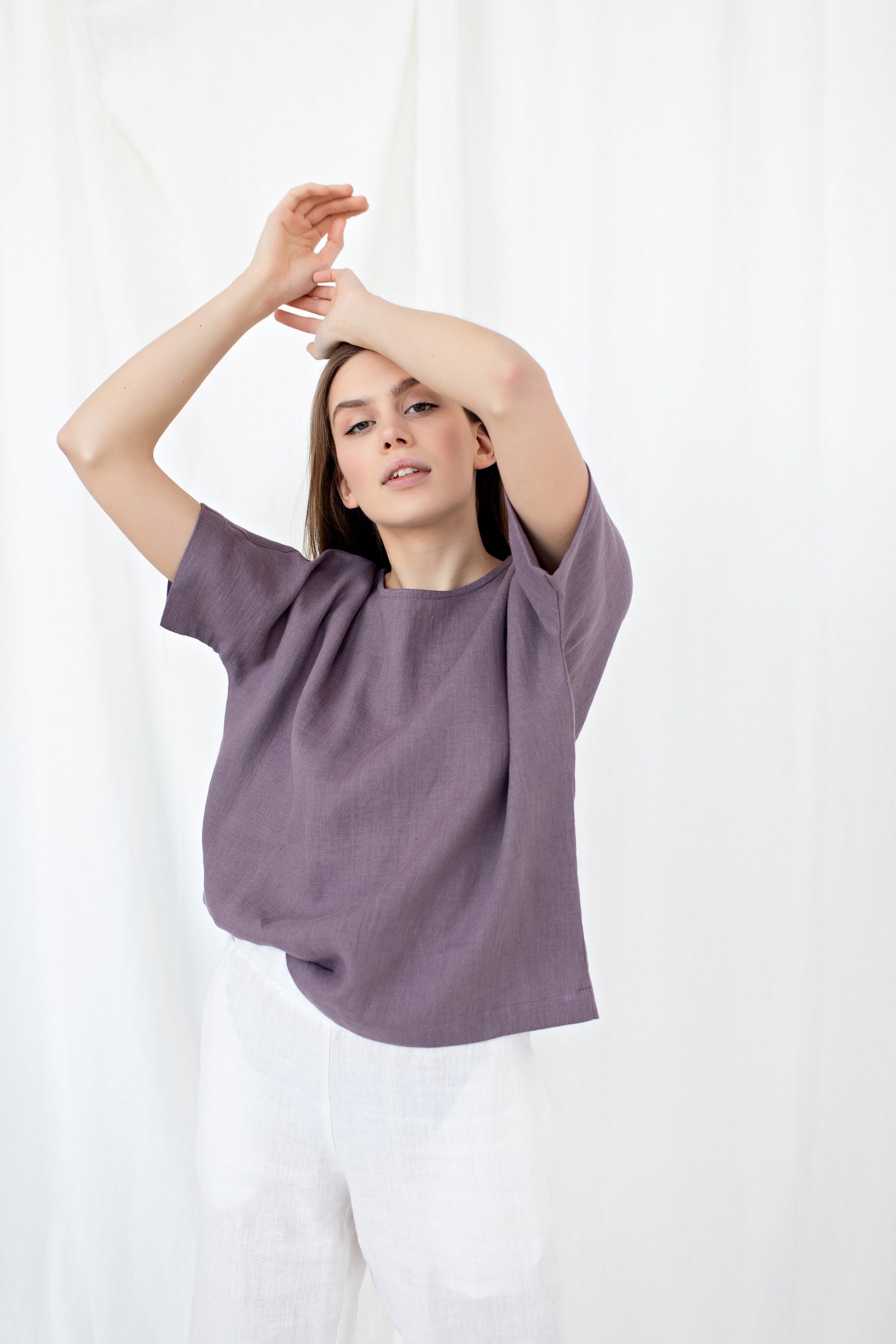 Loose Linen Top With Crew Neck in Minimalist Style - Different Colors ...