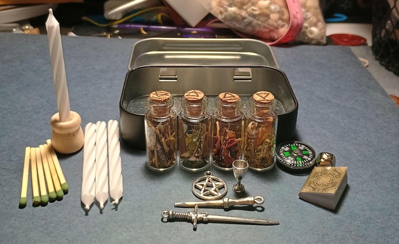 Mini Travel Altar Nature Pagan Witch Kit Witchcraft Elemental Tarot ...