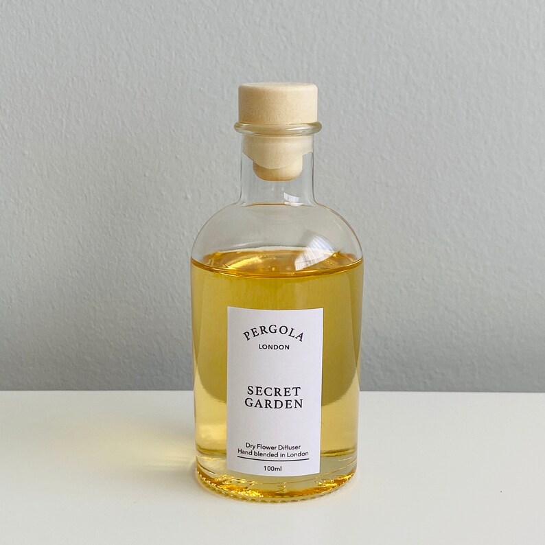 Secret Garden Reed Diffuser: Dried Flowers, Vegan, Alcohol Free - Etsy UK