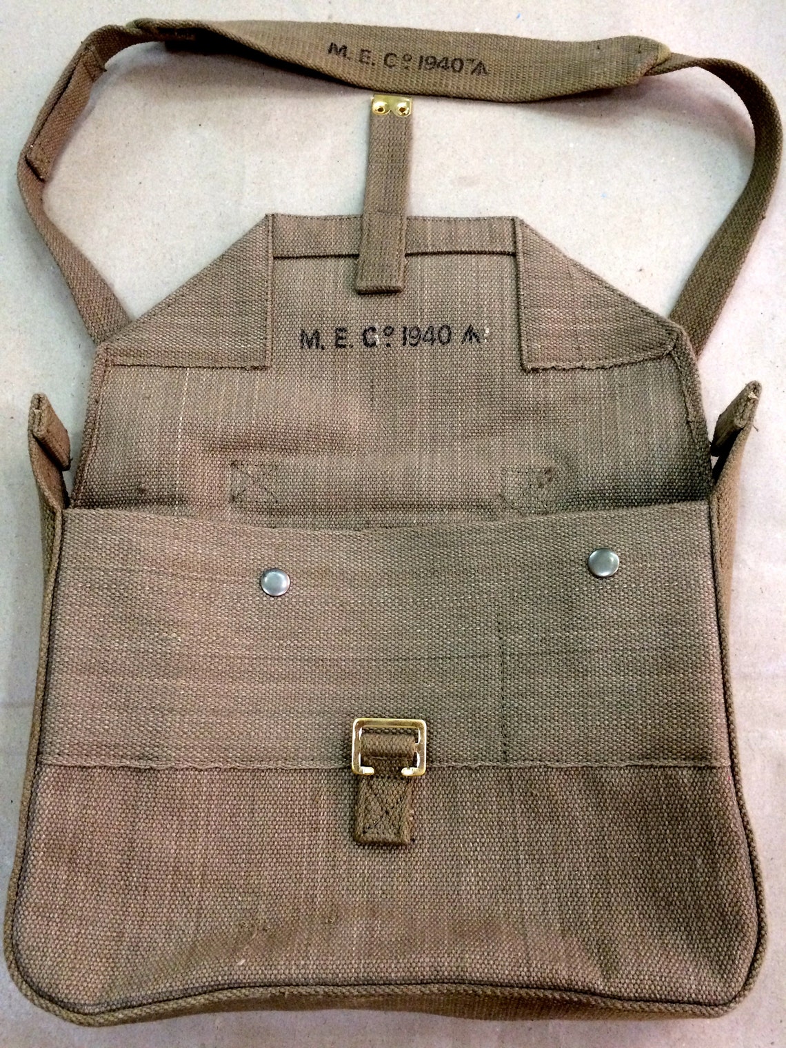 WWII BRITISH P-37 P 37 P37 Officer Valise Bag and Carry Strap - Etsy UK