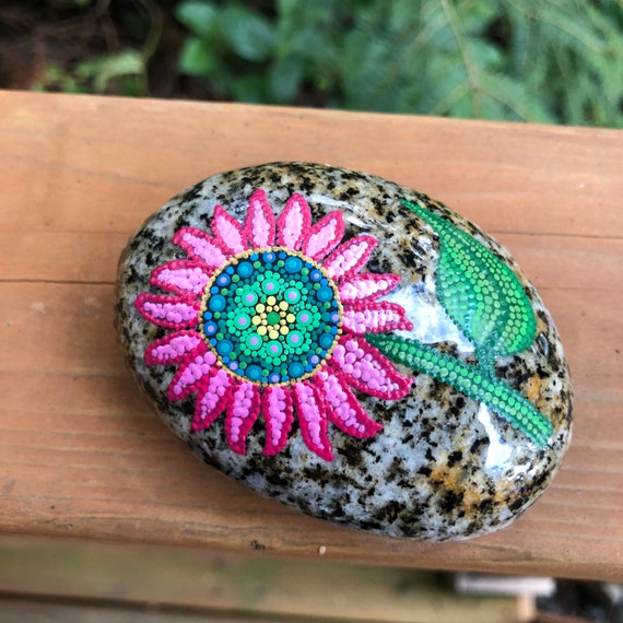 Dot painted flower design on natural stone. | Etsy