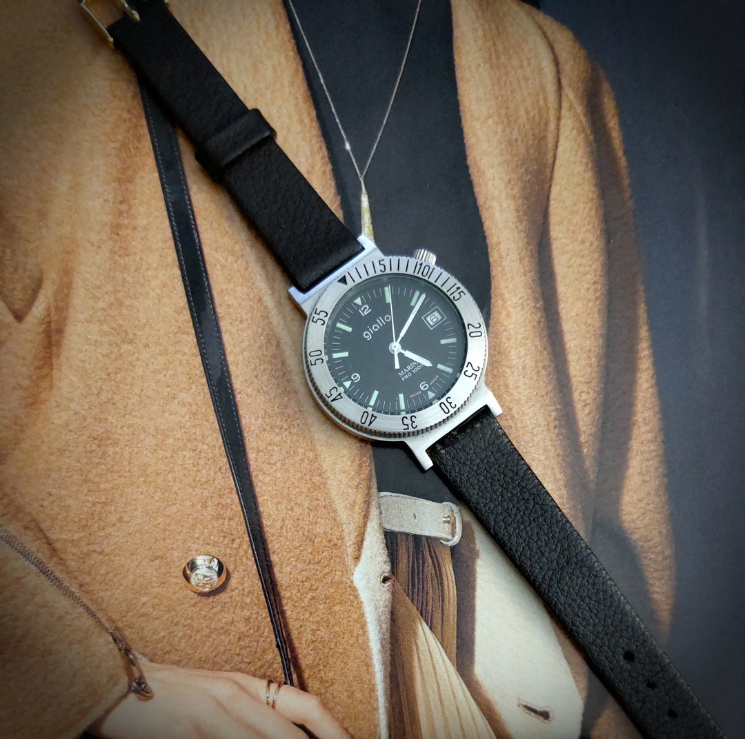 Rare Giallo Gian Matteo 34mm Stainless Steel Marina Pro 100m 7 Jewel Swiss Quartz Watch Revue ...