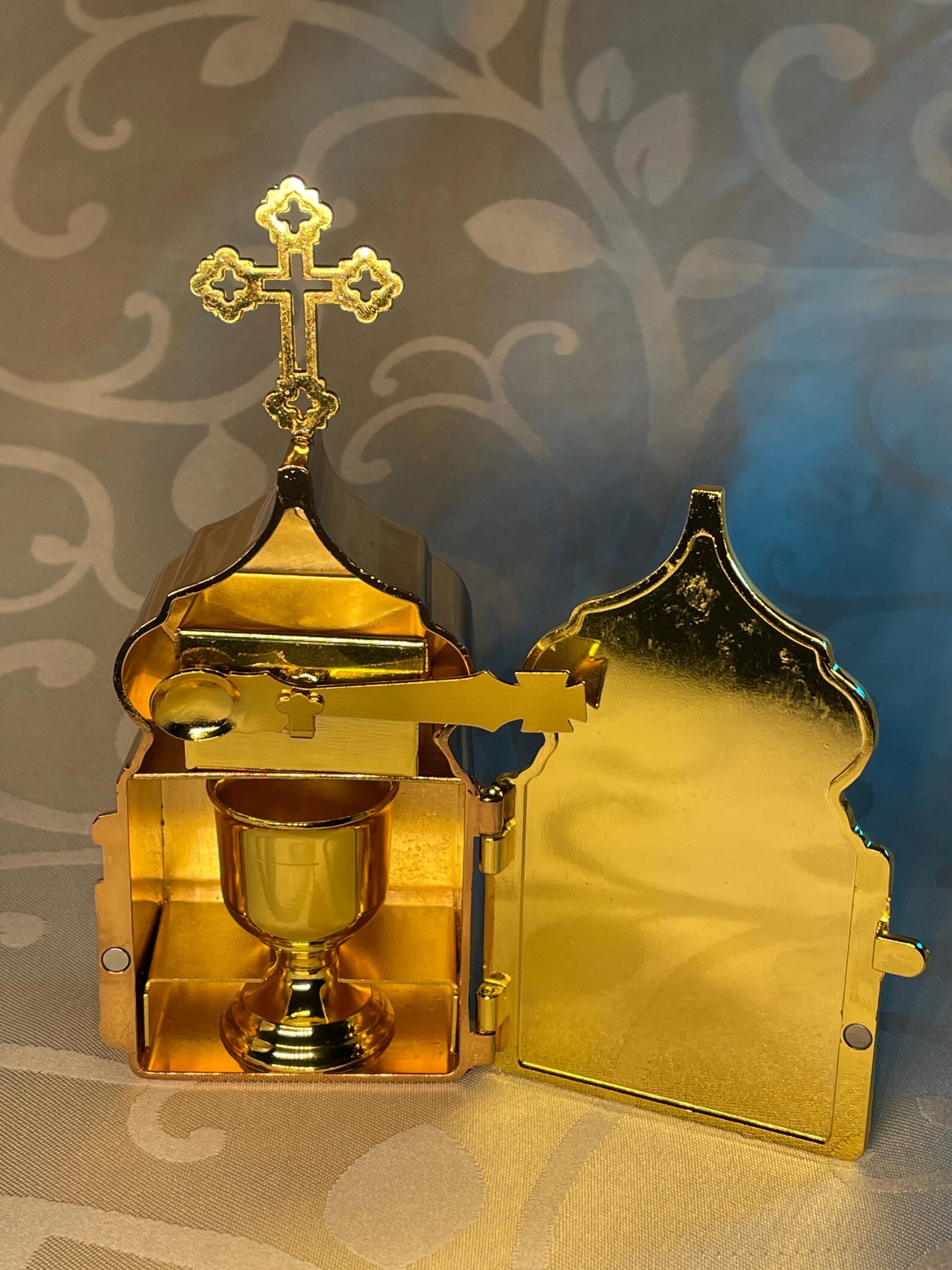 Set for Divine Liturgy Ciboria | Monstrance Ostensorium | Priest ...