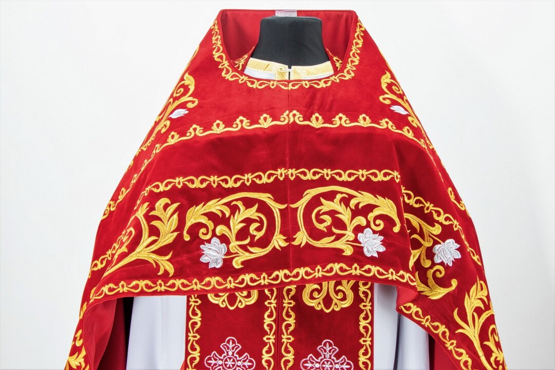 Priest Vestment Completely Embroidered Italian Velvet Circle Embroidery ...