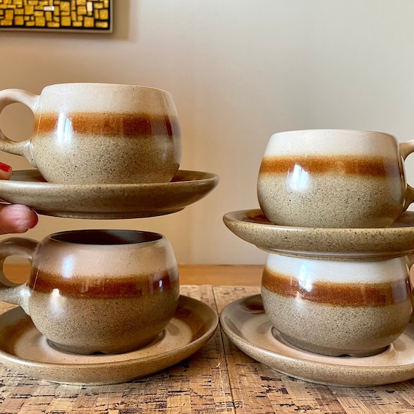 Canadian Pottery - Etsy Canada