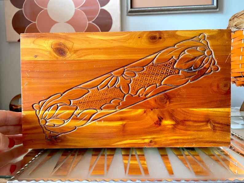 Vintage Hand Sculpted Wooden Box. - Etsy