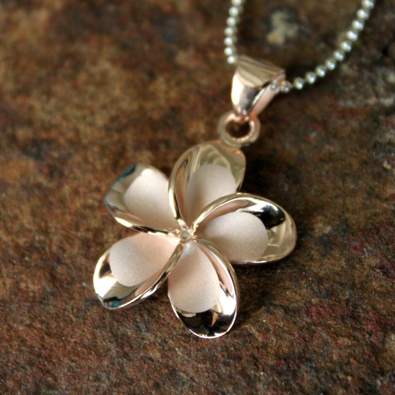Hawaiian Flower Necklaces - Etsy