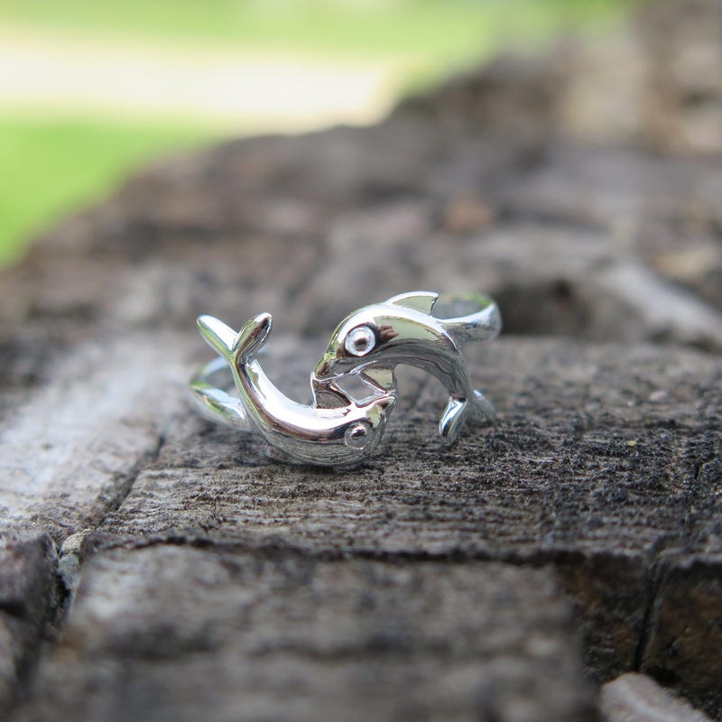 Dolphin Toe Ring - Etsy
