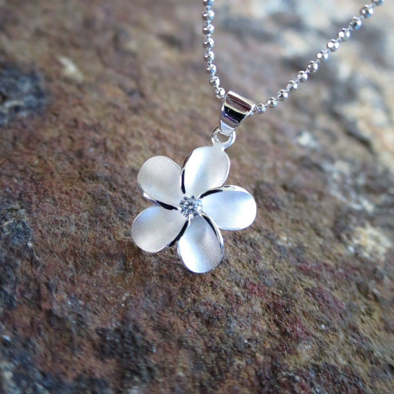 15mm Gold Plumeria - Etsy