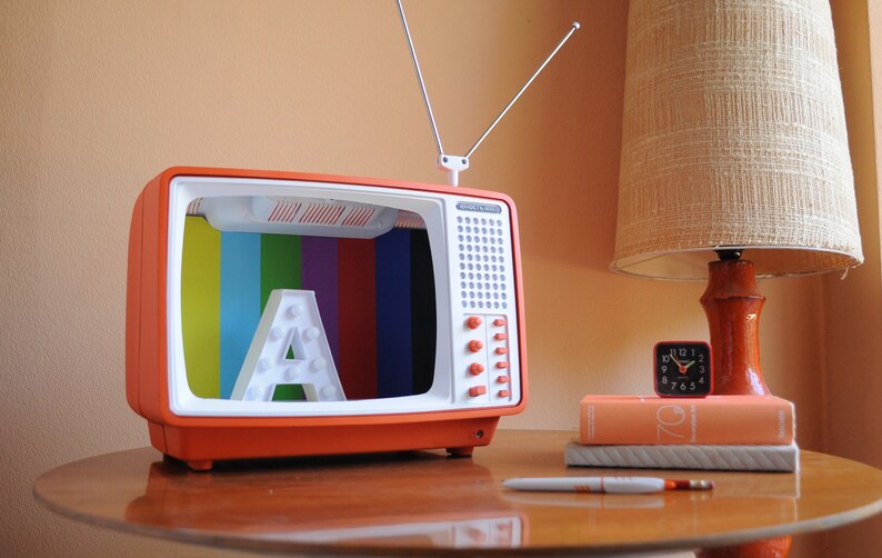Vintage TV Restyled / Home Decor / Mini Cabinet / Retro - Etsy