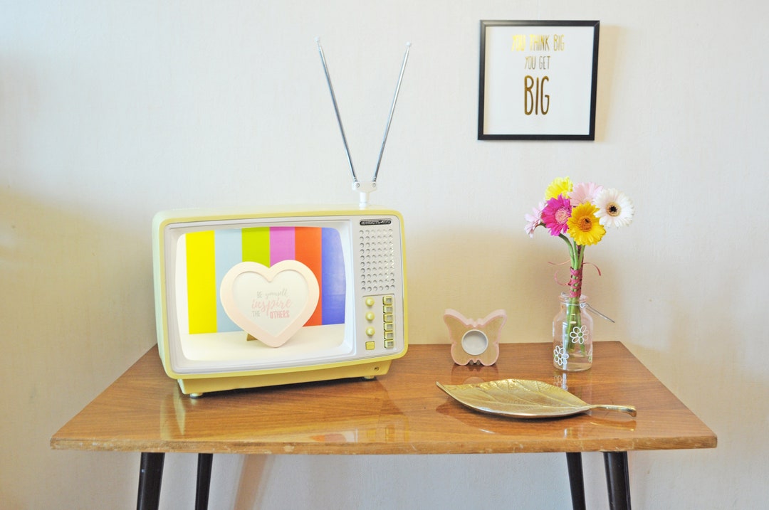 Vintage TV Restyled / Home Decor / Mini Cabinet / Retro - Etsy
