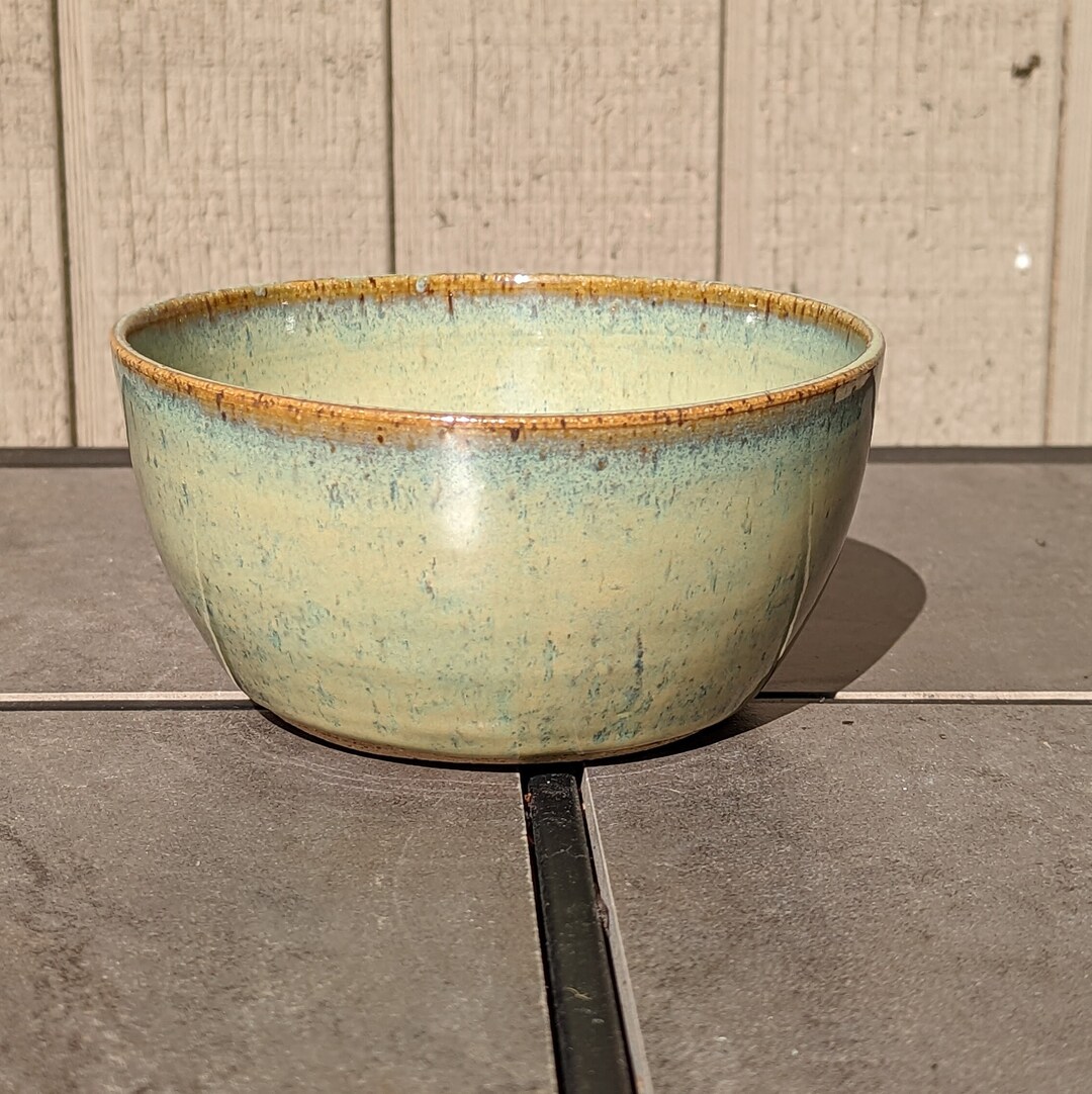 Light Green Bowl - Etsy