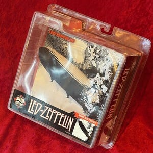 Mcfarlane Toys - Led Zeppelin I - Pop Culture Masterworks 3D Album Art ...