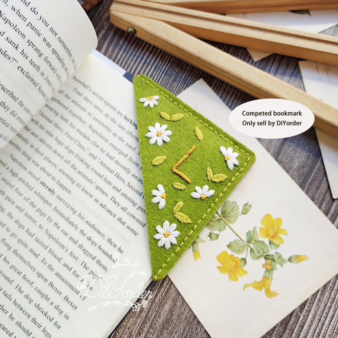 Personalized Embroidered Felt Corner Bookmark: Floral Initial Gift - Etsy