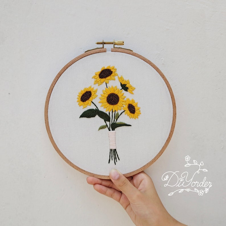 Sunflower Bouquet Embroidery Kit: Floral DIY Craft, Pre-printed Fabric ...