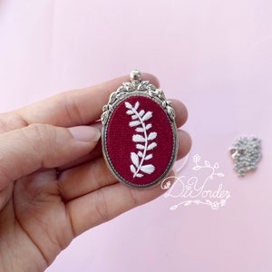 Oval Embroidery Pendant Frame: DIY Necklace Bezel Kit (3x4 Cm) - Etsy