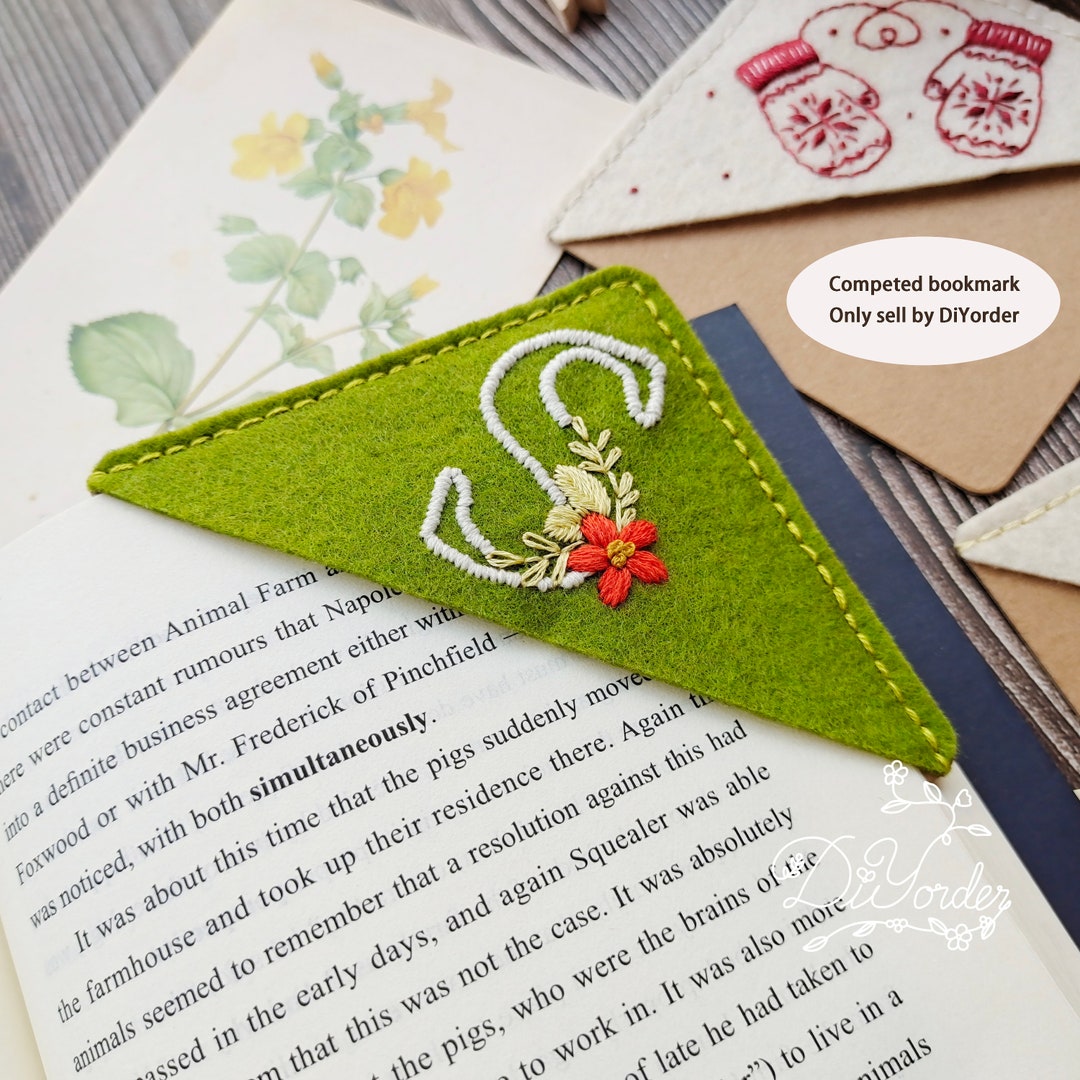 2023 Christmas Personalized Letter Bookmark Personalized Embroidery ...