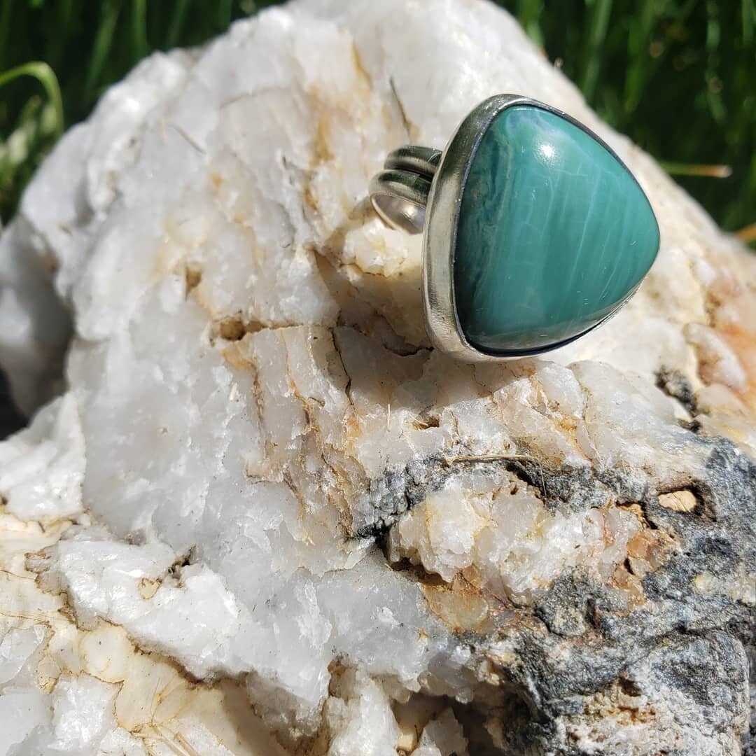 Green Stone Set in .925 Silver - Etsy