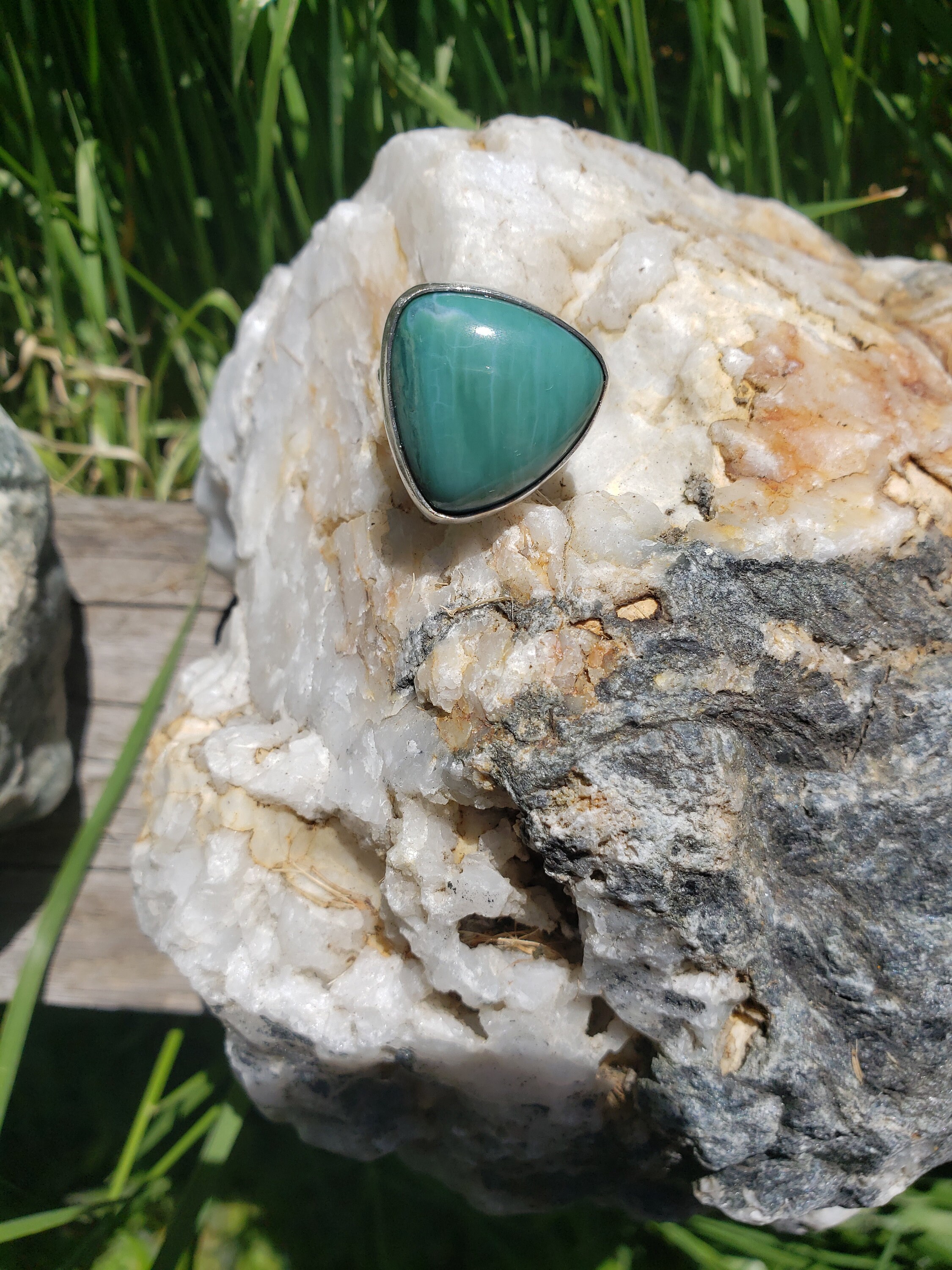 Green Stone Set in .925 Silver - Etsy