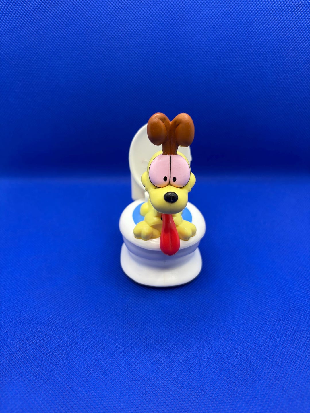 Vintage Garfield Odie ~ Toilet Bowlin’ Odie Pull Back Toy 1983 - Etsy
