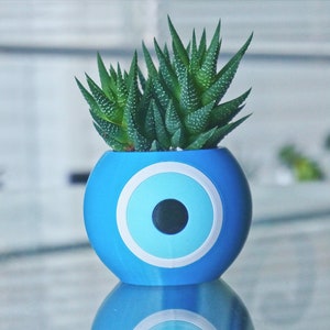 Evil Eye Amulet Succulent Planter, Decorative Eyeball Planter Pot ...