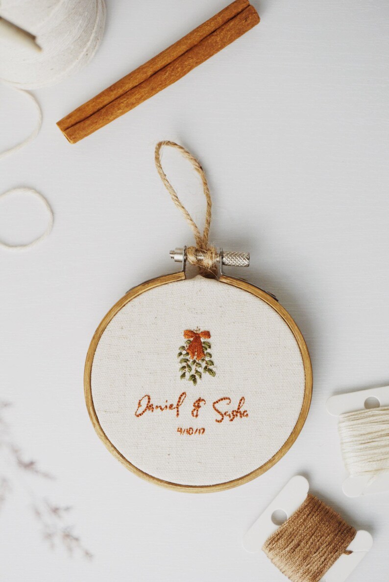 Mistletoe Embroidery Pattern, Personalized Christmas Ornament ...