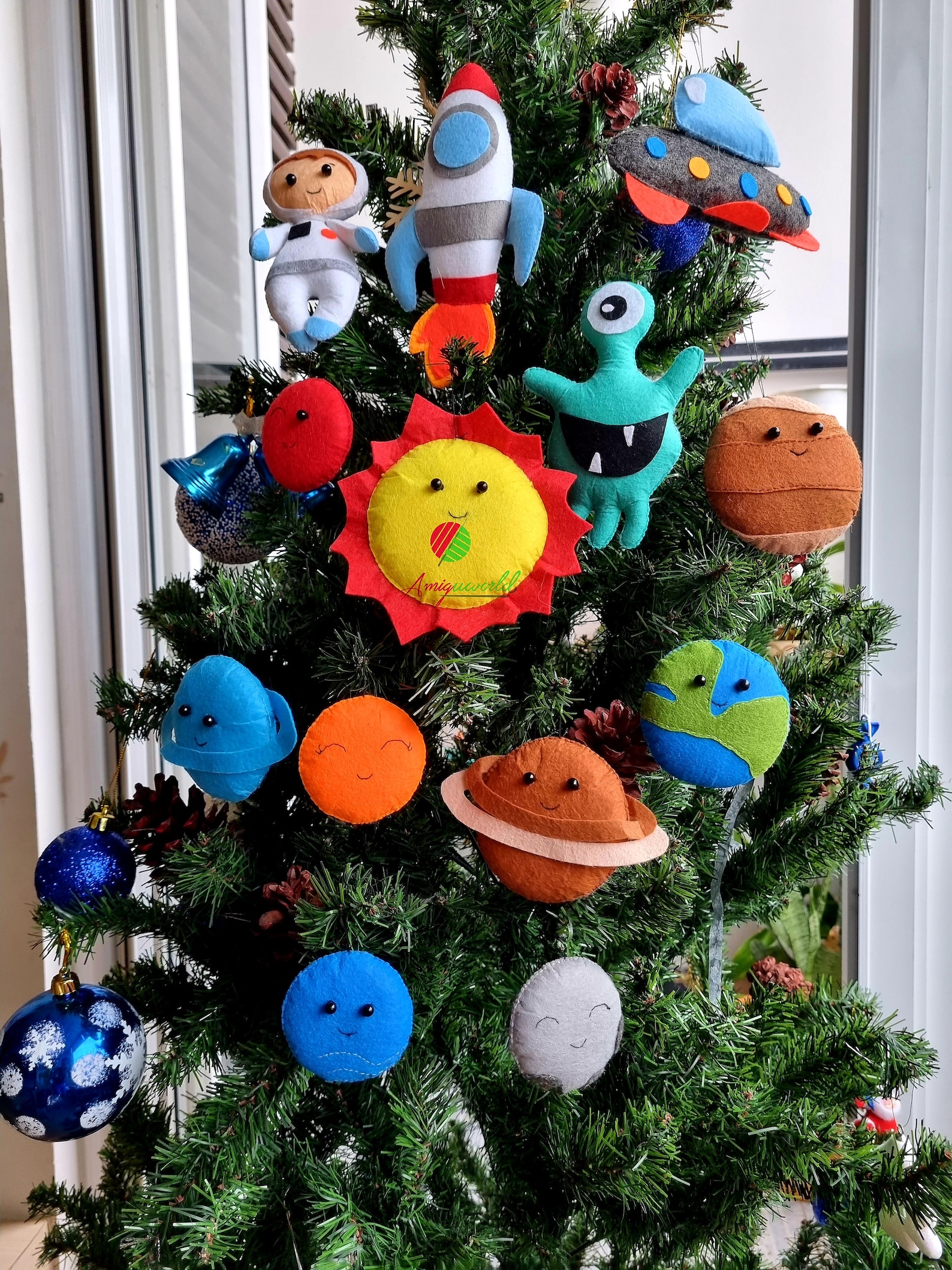Solar System Ornament, Felt Solar System, Solar System Toy, Felt ...