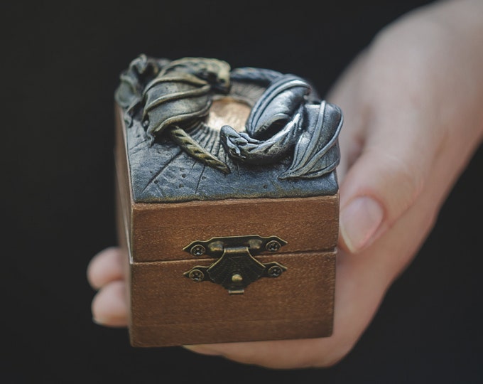 Dragon Ring Box Yin Yang Wooden Medieval Decor Women and Men - Etsy