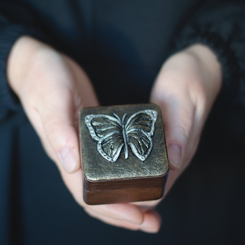 Custom Small Proposal Ring Box - Etsy