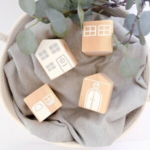 Wooden Toy Houses - Small World Play Set for Toddlers, Educational Toy ...