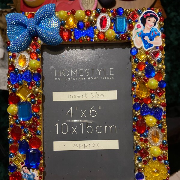 Snow White Frame - Etsy