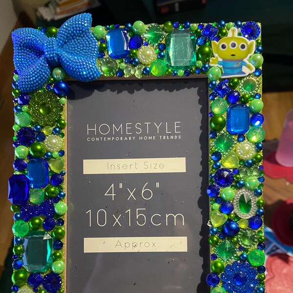 Alien Picture Frame - Etsy