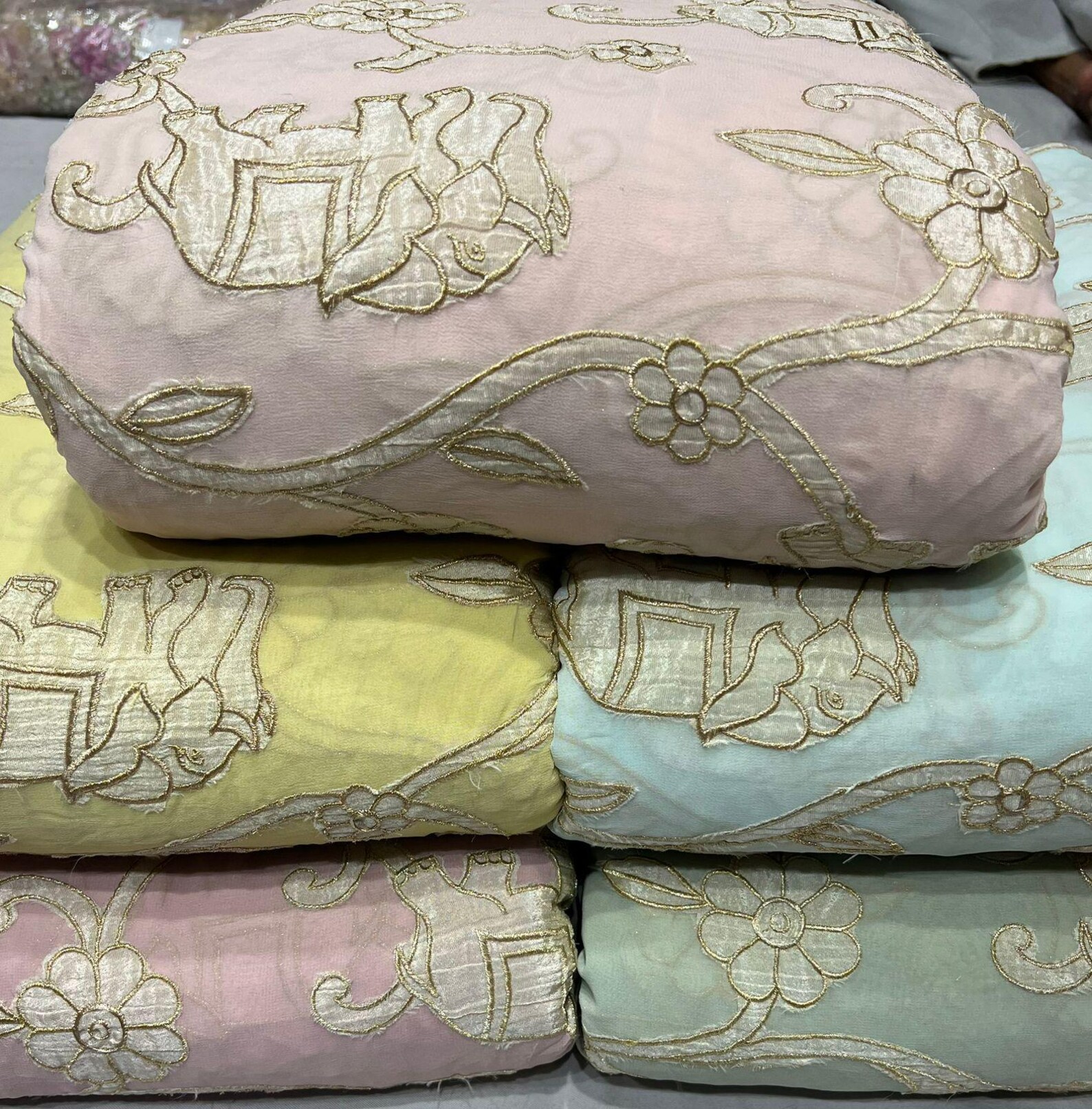 Pure Georgette Aplic Elephant Embroidery and Zari Outlining Fabric for ...